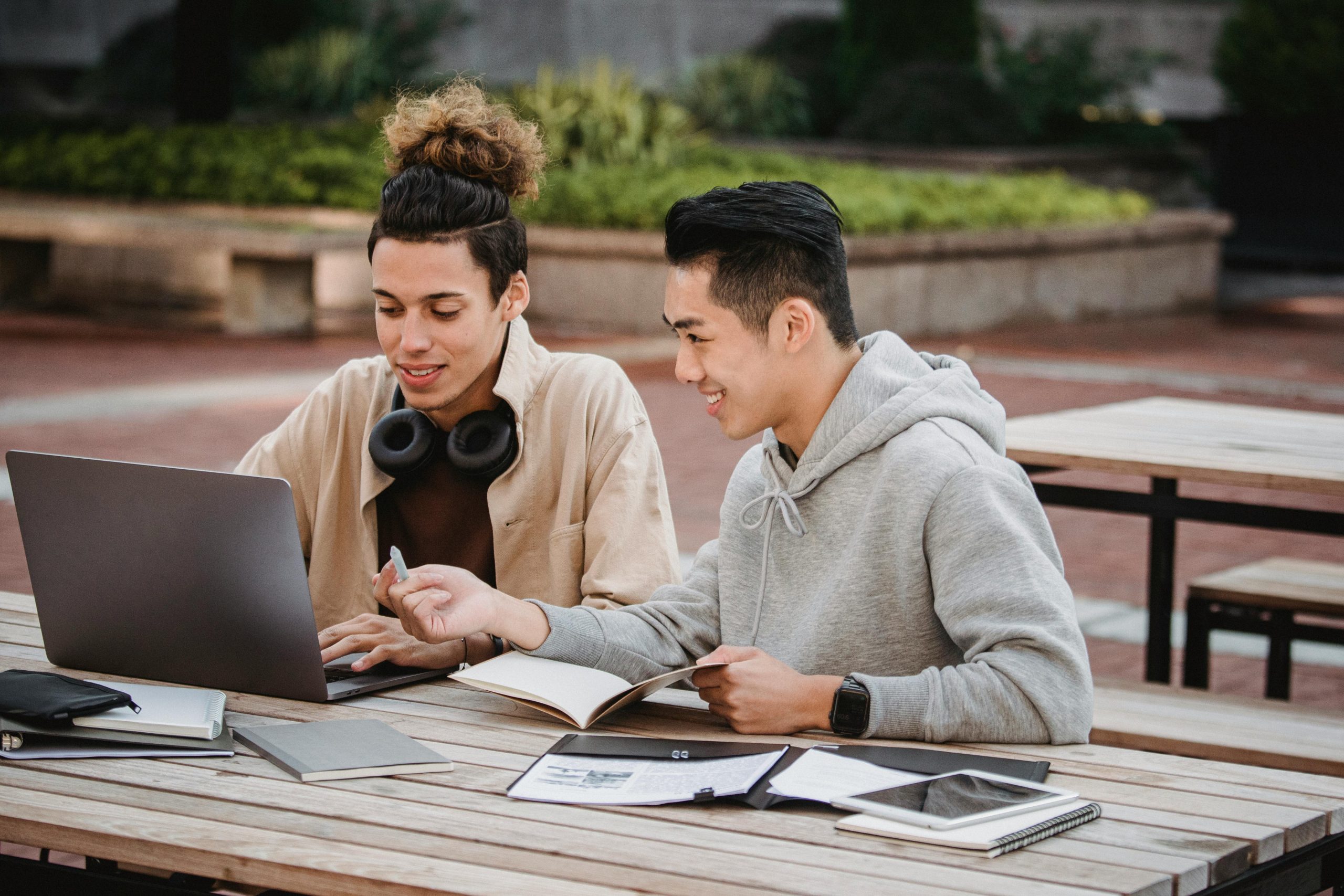How to Get a First Class Degree: Expert Tips for Academic Success ...